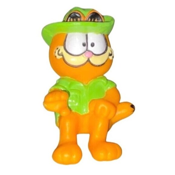 United Featured Syndicate | Toys | Vintage Garfield Pvc Figure Safari ...